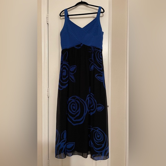 Robbie Bee | Dresses | Signature By Robbie Bee Royal Blue And Black ...